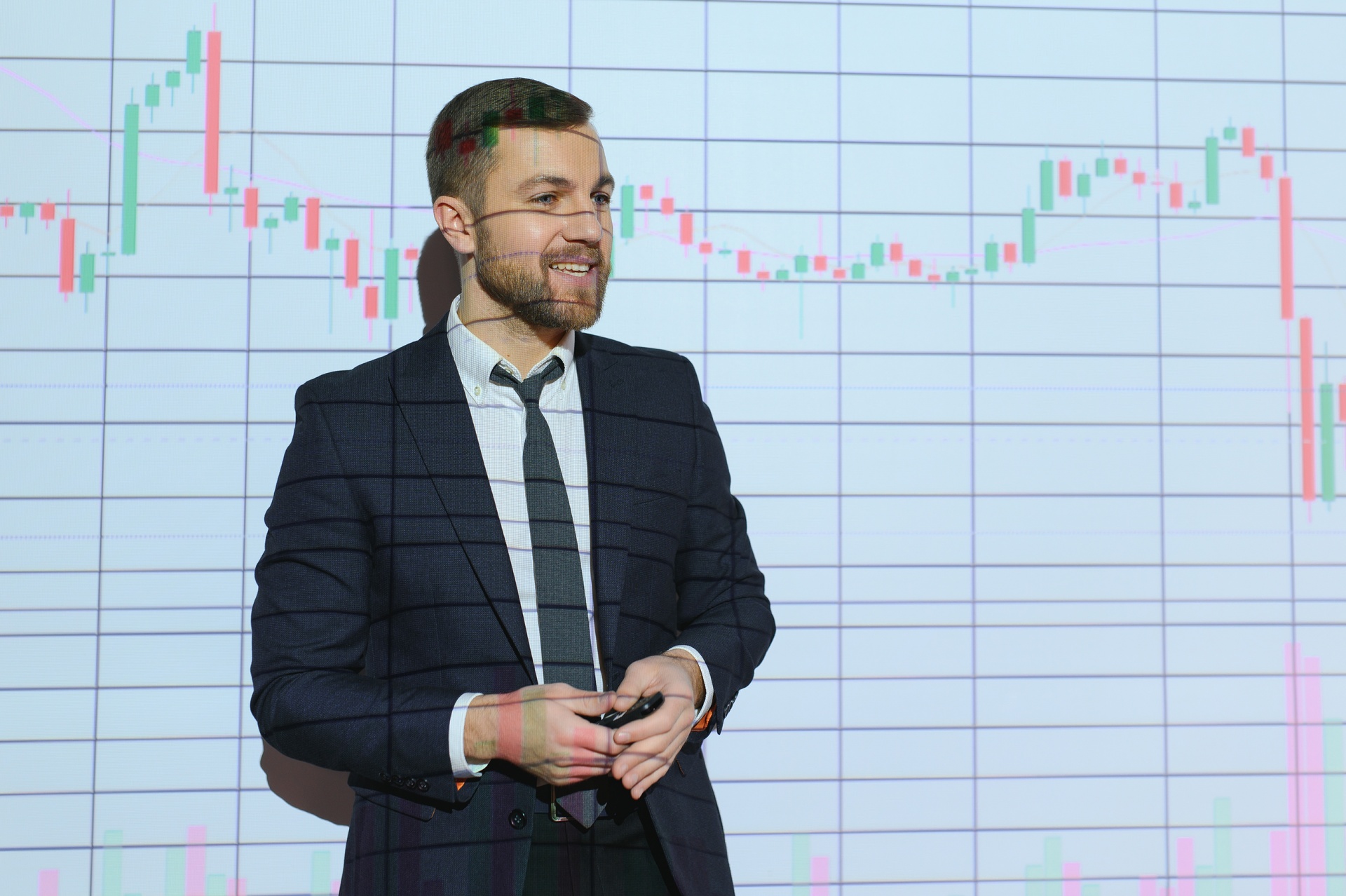 Master the Megaphone Pattern: A Key Strategy for Trading Success ...